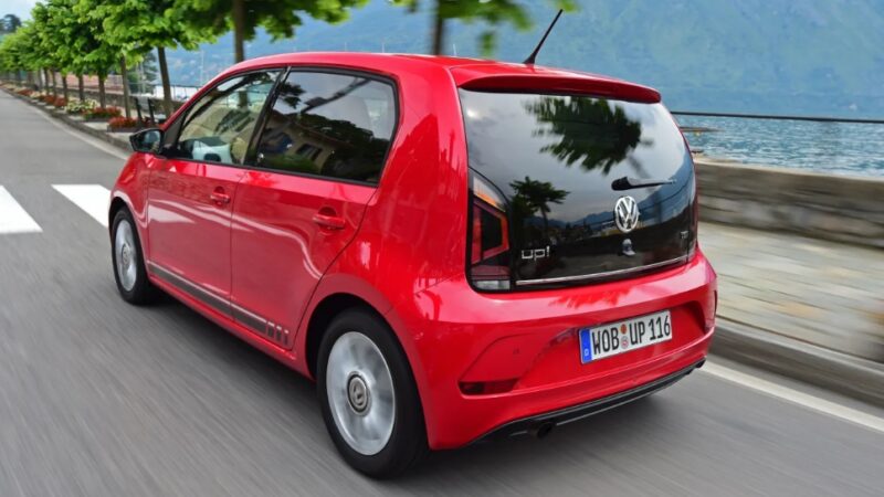 تقييم شامل Volkswagen Up 2022 عيوب ومميزات ومواصفات وأسعار