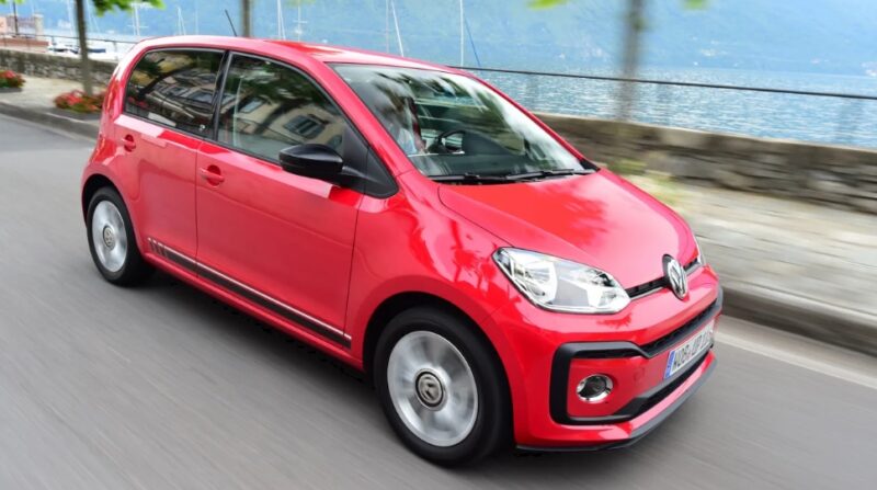 تقييم شامل Volkswagen Up 2022 عيوب ومميزات ومواصفات وأسعار